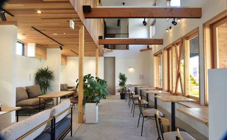 岐阜県｜岐阜市｜鏡島南｜グルメ｜6CAFE(6カフェ) - 岐阜咲楽（さくら）SAKURA MediaJapan